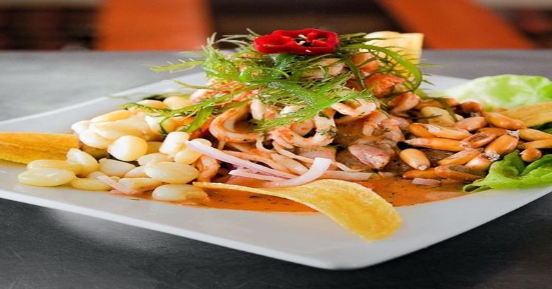 Ceviche de mariscos y pescado con naranja, Comida Peruana